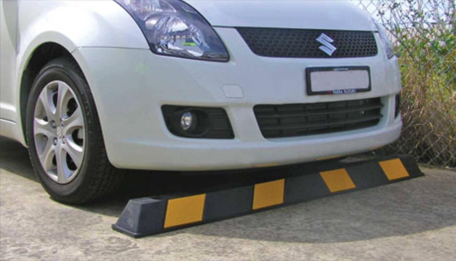 RUBBER WHEEL STOP | Corsign | RECYCLED RUBBER WHEEL STOP 1650mm WITH ...